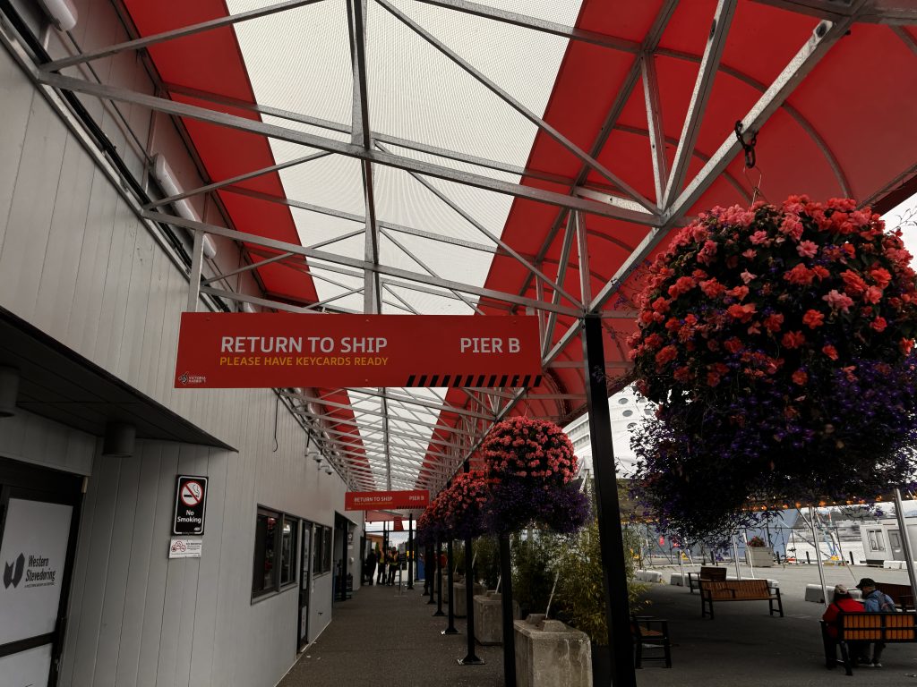 Exploring Ogden Point: Victoria’s Cruise Ship Hub – Traveling with Justin